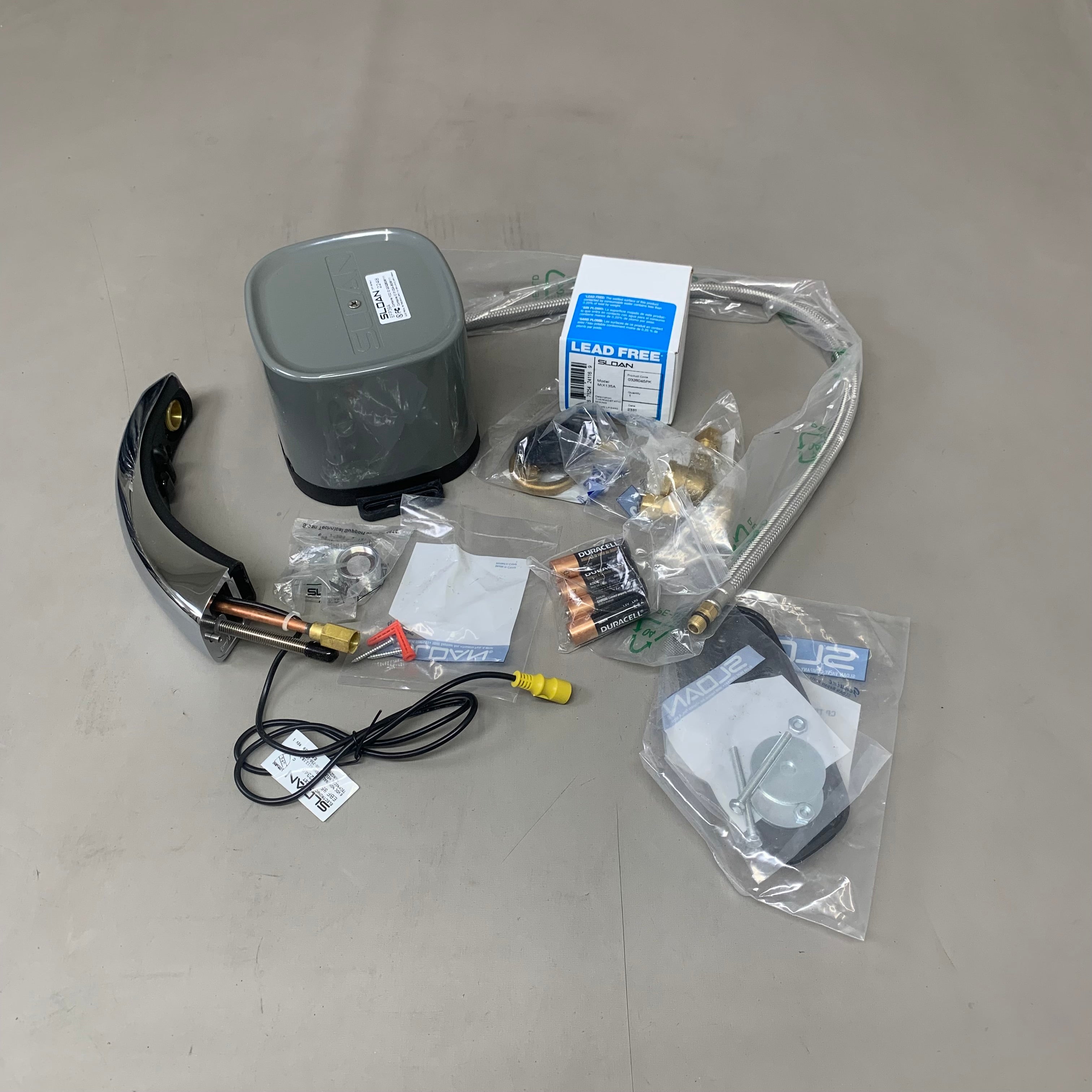 SLOAN Battery Operated Electronic Faucet 4" Trime Plate Chrome 3315329 – PayWut