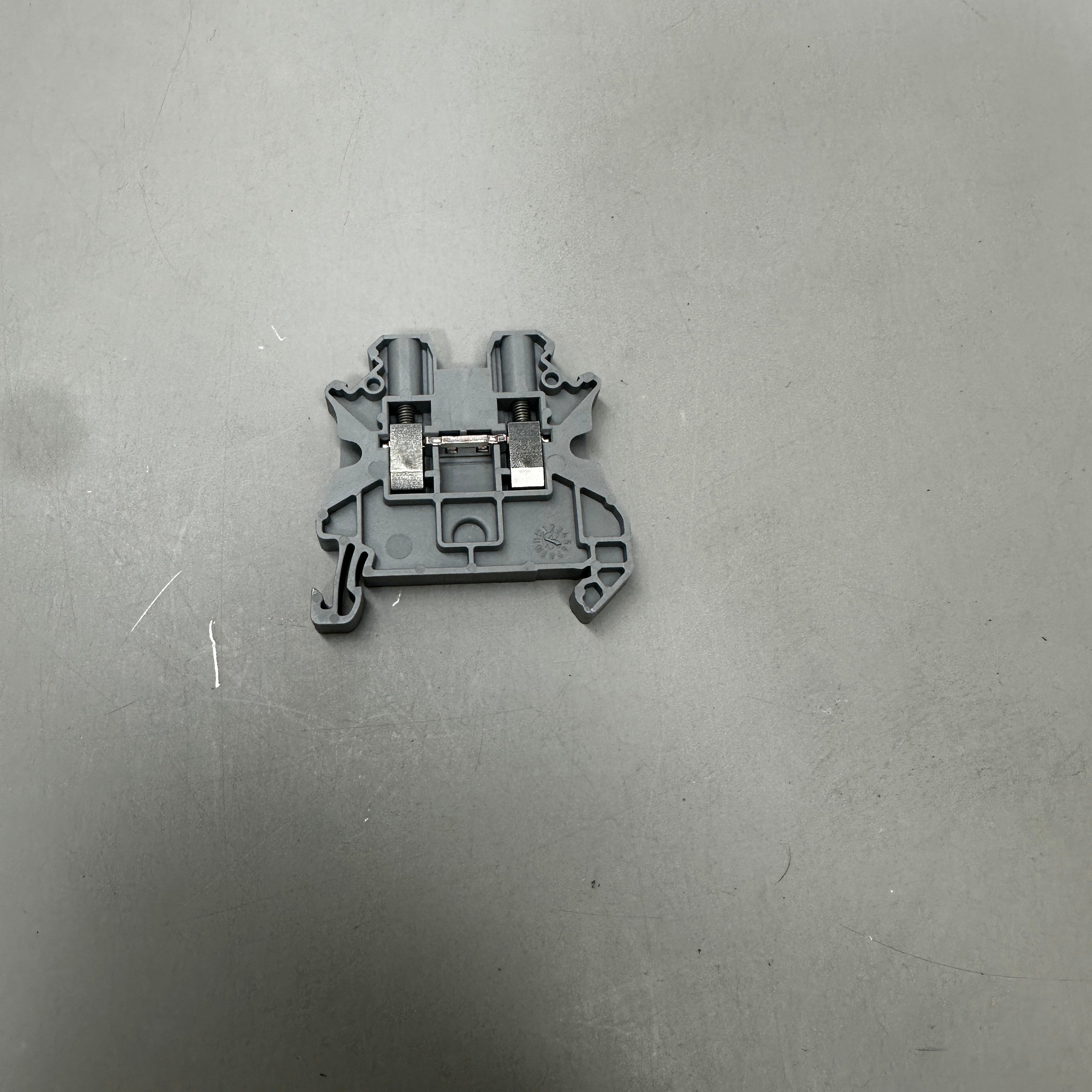 PHEONIX Contact 3044102 Feed-through terminal block UT 4 600V 30A .25 ...