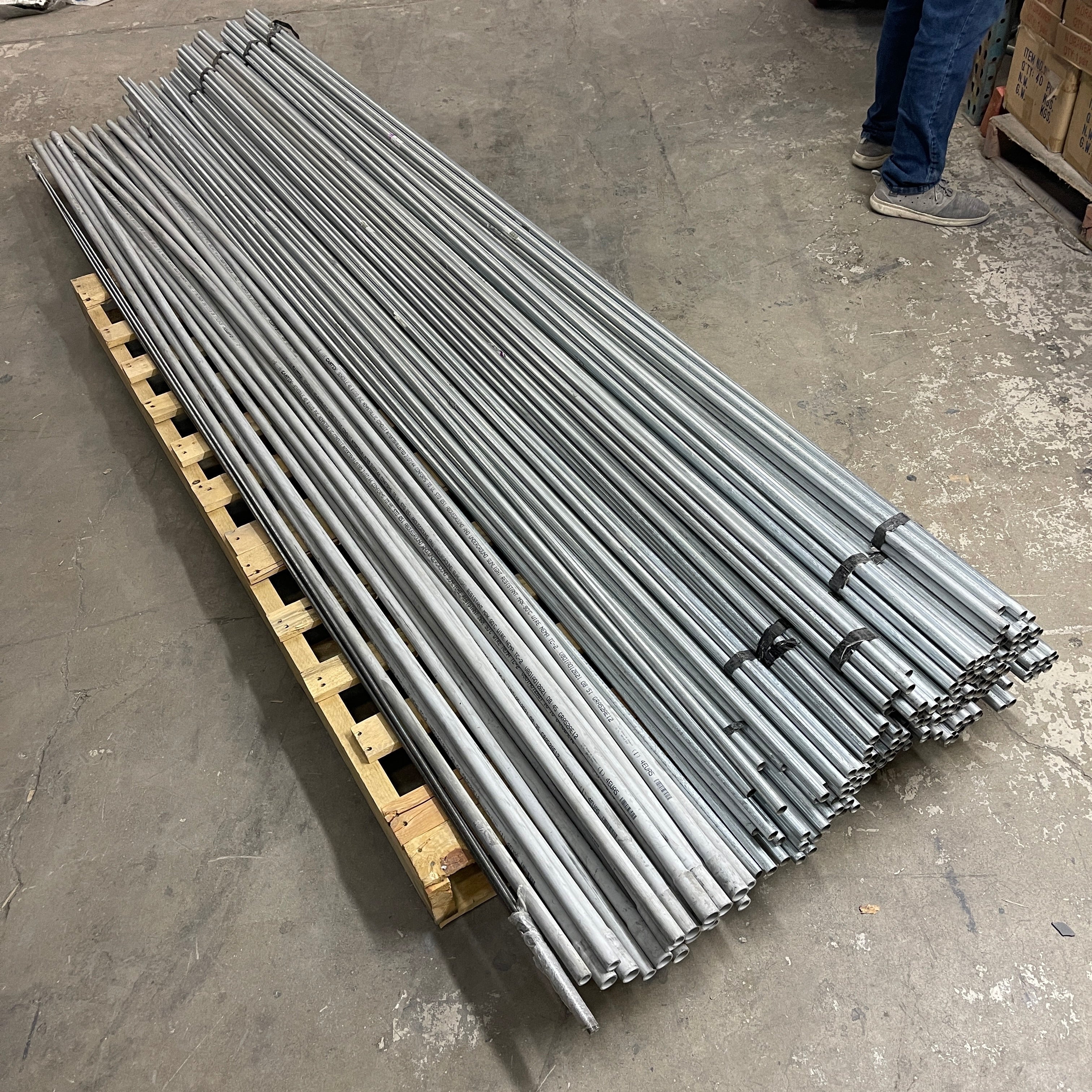 ATKORE Pallet of 1/2” Electrical Conduit Steel EMT & CANTEX 1/2 PVC Co ...