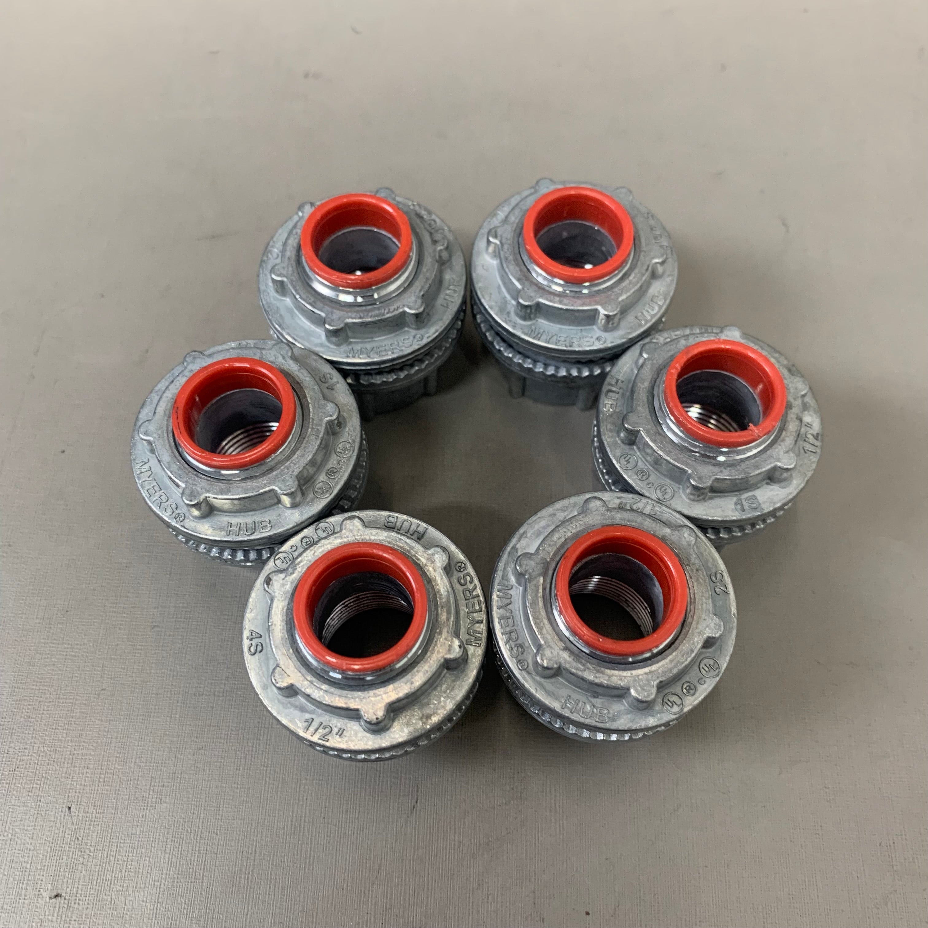 MYERS (6 PACK) Zinc Conduit Hub Scru-tite Tapered Female Threaded 1/2 ...