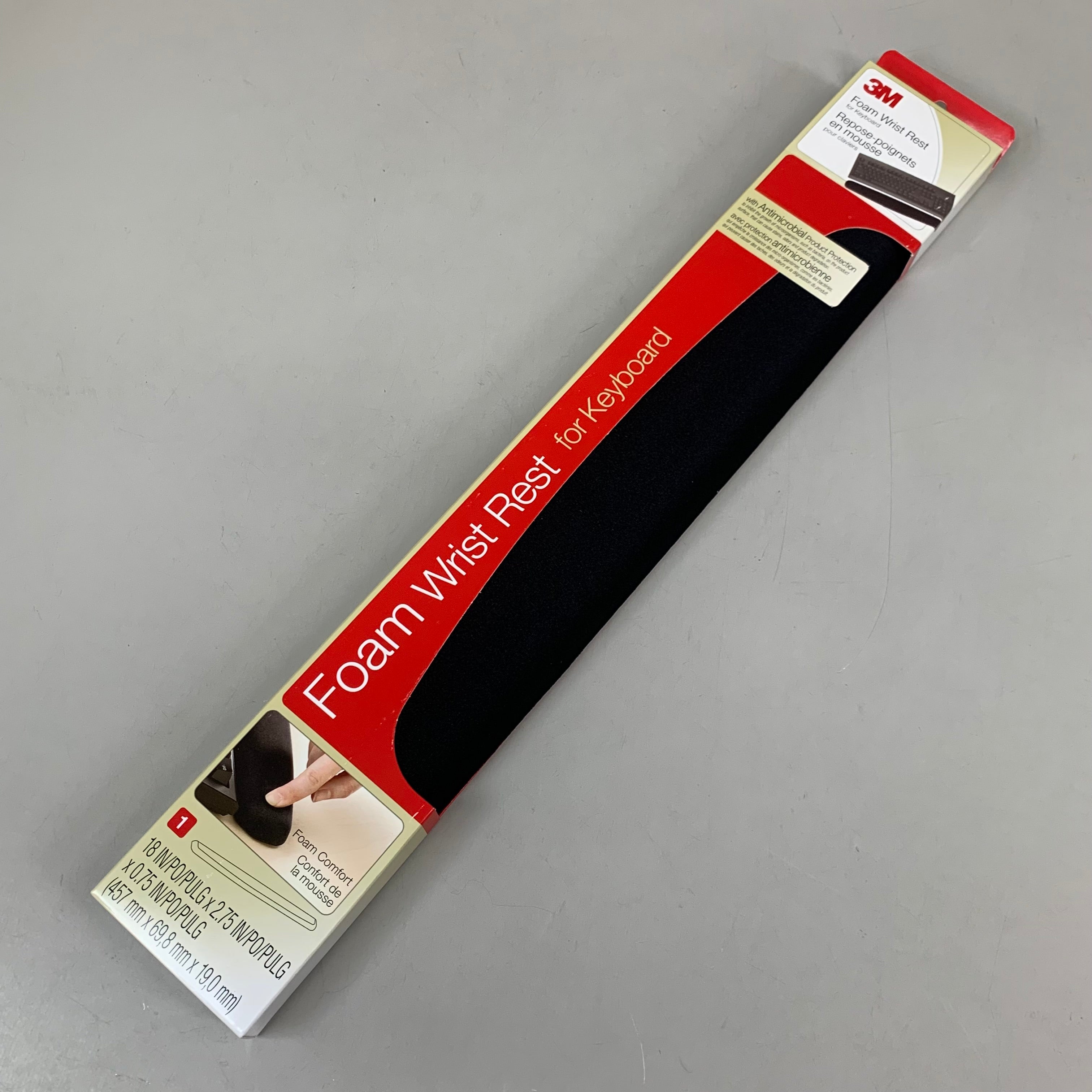 3M Foam Wrist Rest Compact w/ Antimicrobial Product Protection 18" Bla ...