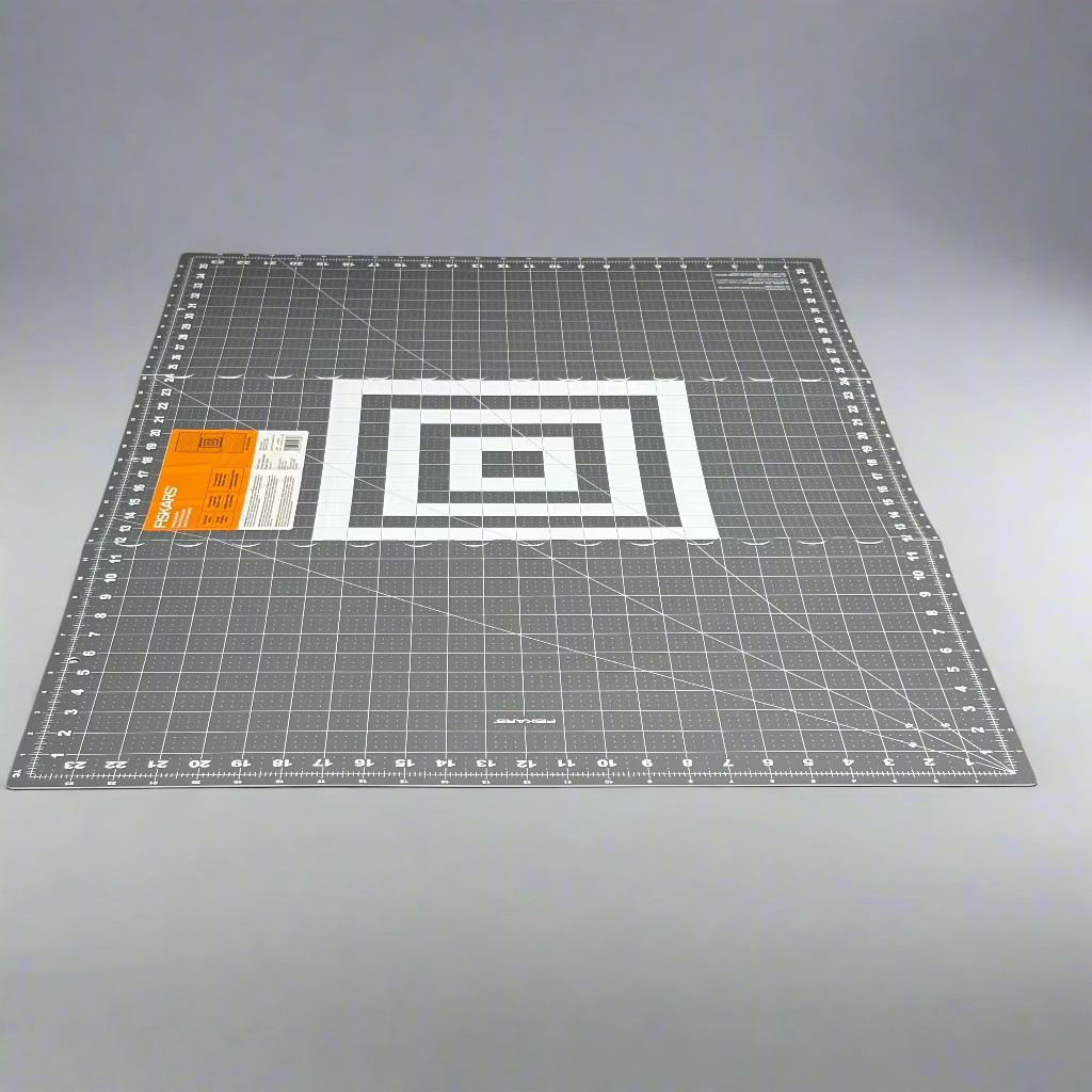 FISKARS 24 x 36in Folding Cutting Mat for Travel and Storage – PayWut